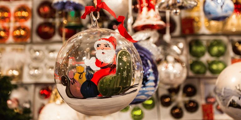 17 Christmas Real Estate Marketing Ideas to Get More Clients